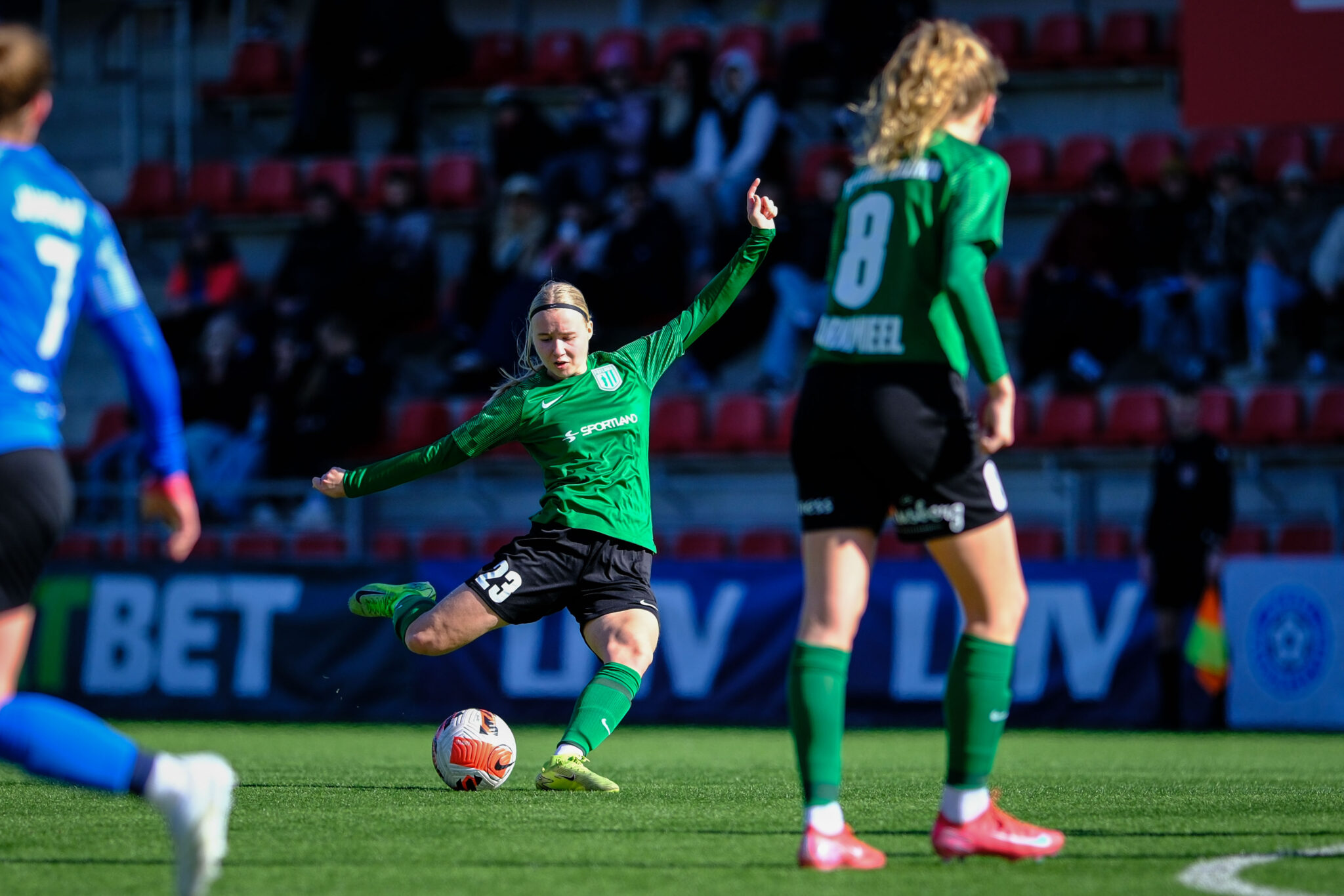 FC Flora naiskond kohtub karikavõistlustel FC Araratiga – FC Flora - FC ...